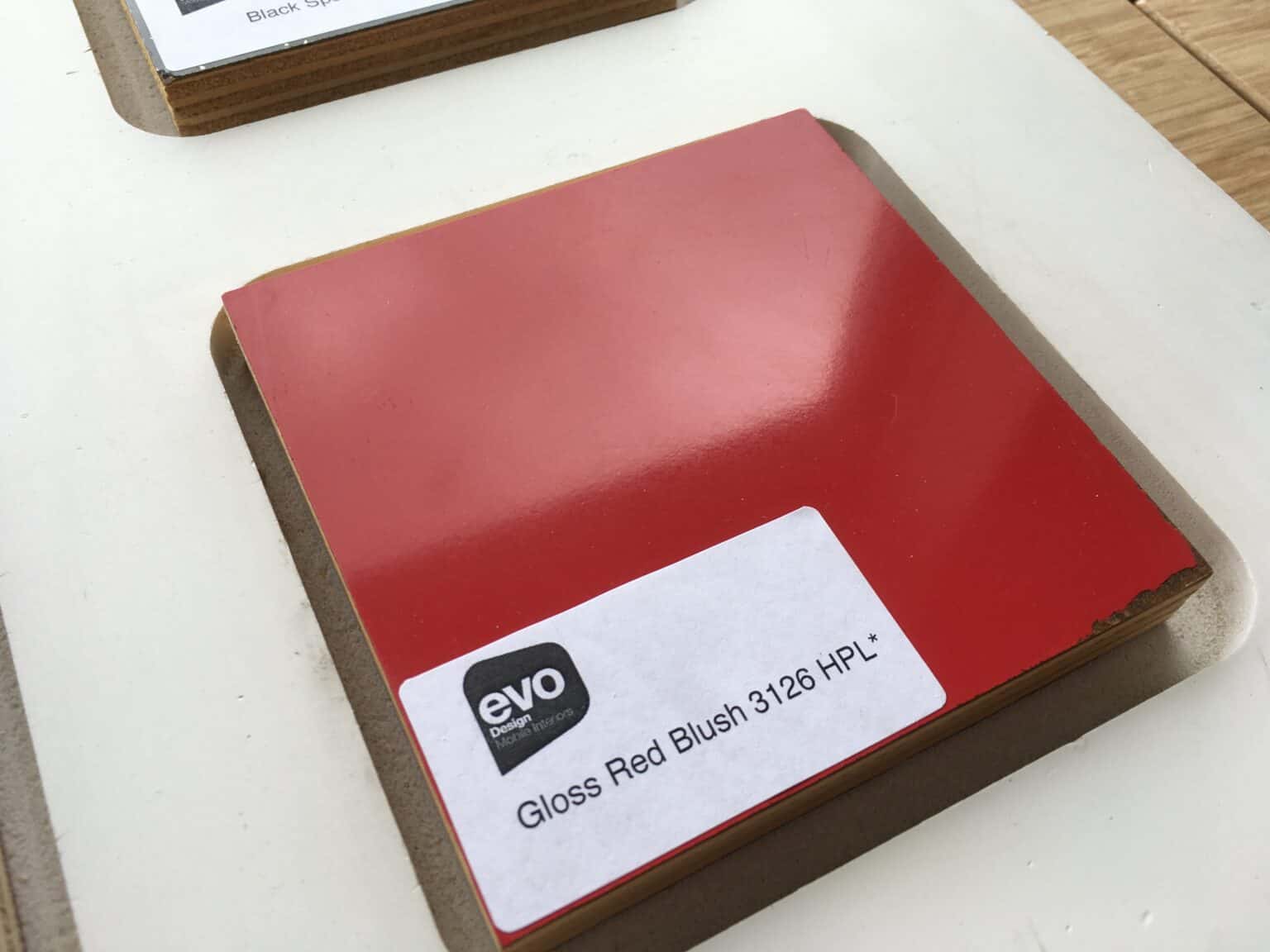 Gloss Red Blush 3126 HPL* 15mm light weight plywood – EVO Design