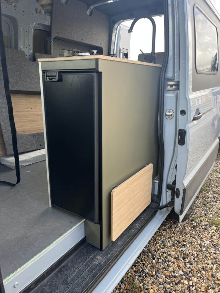 EVO V8 – LARGE VANS Side door kitchen pod – EVO Design