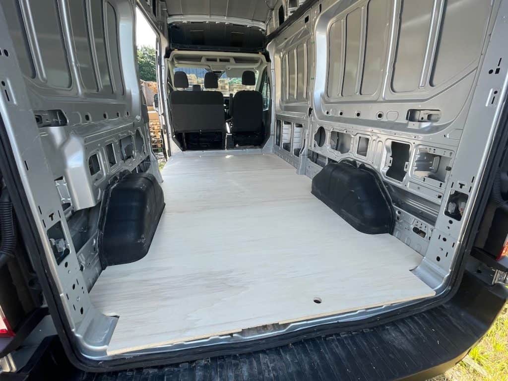 2 PIECE 12MM Hardwood Plywood FORD TRANSIT CUSTOM FLOOR – Pallet cut ...