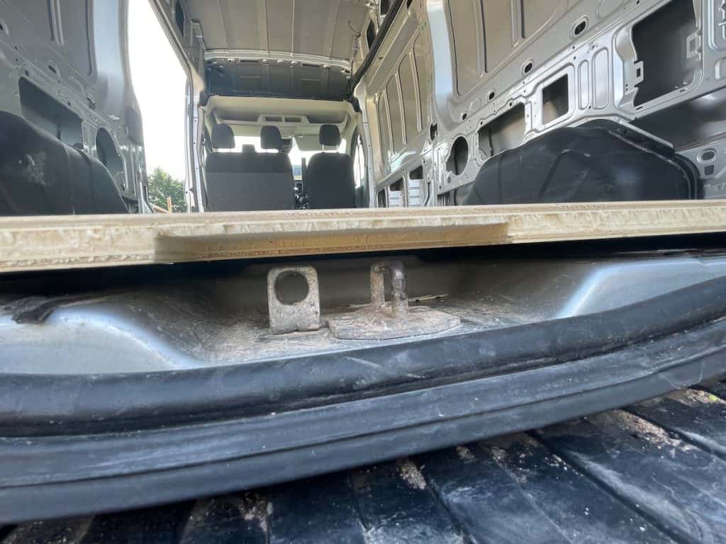 Light weight insulated floor – Ford transit LWB ( L3- 5931 mm ) MK 8 ...