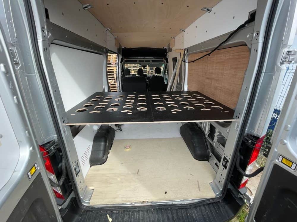 REAR BED PLATFORM FORD TRANSIT MK8 L3 – Black Heksa – EVO Design